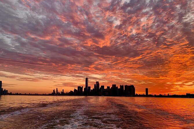 NYC Sunset, Music & Statue of Liberty Sightseeing Cruise - Who Would Love This Cruise?