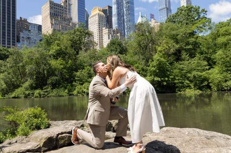 NYC: Surprise Proposal Photoshoot - Capture the Yes Forever - What to Keep in Mind