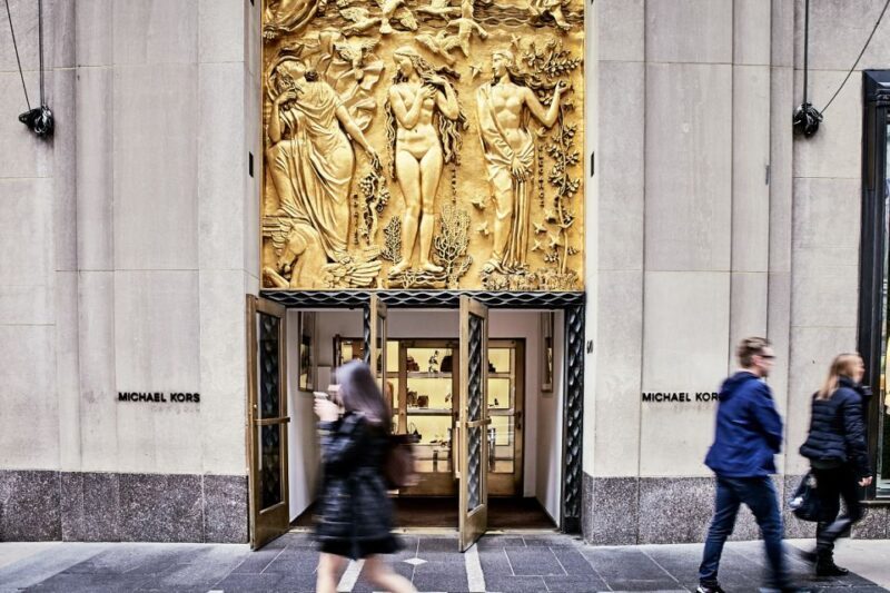 NYC: The Official Rock Center Tour - A Richly Detailed Look at the Experience