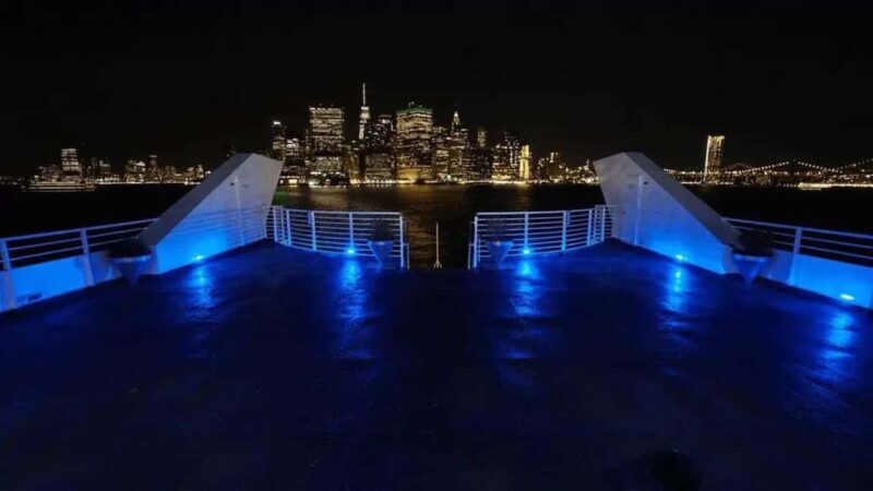 NYC: Timeless Yacht New Year's Eve Celebration - Key Points: What You Need To Know