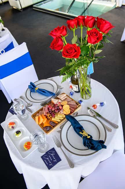 NYC: Valentine's Day Romantic Dinner Cruise - The Experience in Detail