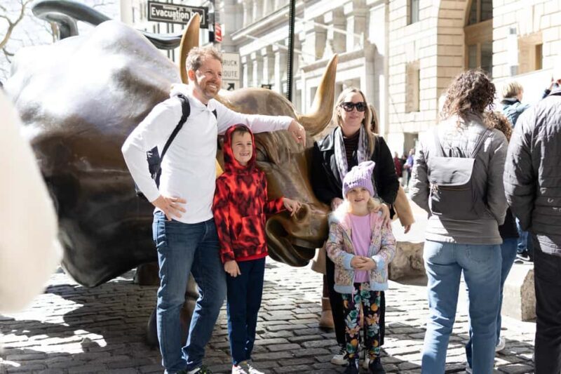 NYC Walking Tour: Wall Street History & Chinatown Food - Key Points