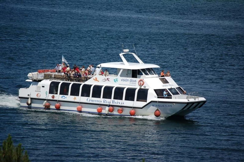 O Grove: Boat Tour with Mussel Tasting and Wine - Key Points