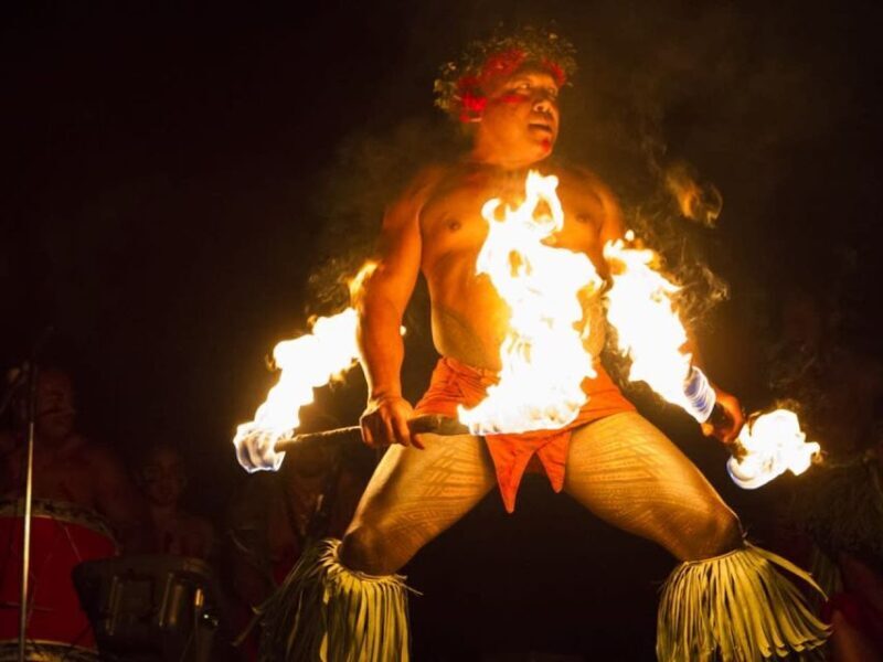 Oahu: Chief's Luau Dinner Show - FAQs