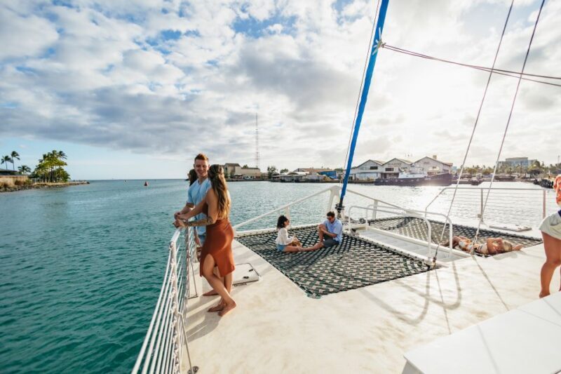 Oahu: Diamond Head Cruise with Drinks & Appetizers - FAQs