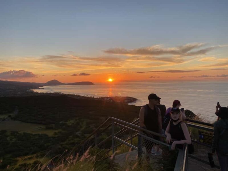Oahu: Diamond Head Hike with Roundtrip Transportation - The Value for Money