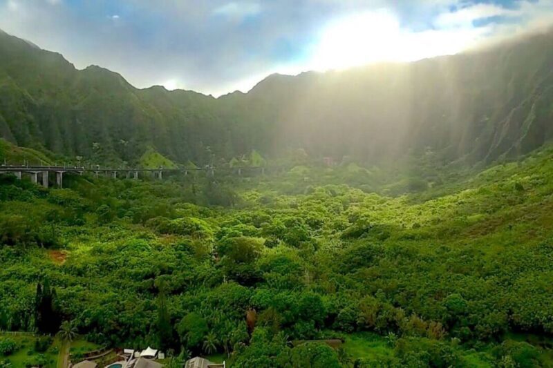 Oahu: Guided Tour of North Shore and Waimea Botanical Garden - What You Can Expect During the Day