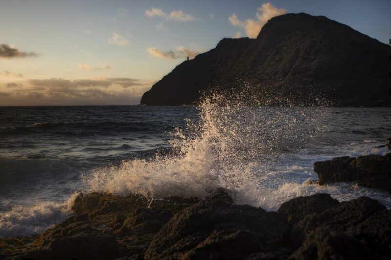 Oahu: Half-Day Sunrise Semi-private Tour from Waikiki - Transport, Group Size, and Timing