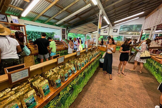 Oahu Island Experience feat the North Shore (Small Group Tour) - Visiting the Dole Plantation