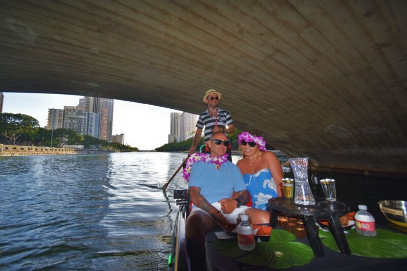 Oahu: Luxury Gondola Cruise with Drinks and Pastries - The Sum Up