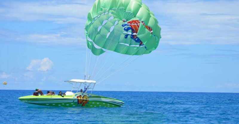 Oahu: Parasail on Maunalua Bay with Diamond Head Views - The Dipping and Landing Experience