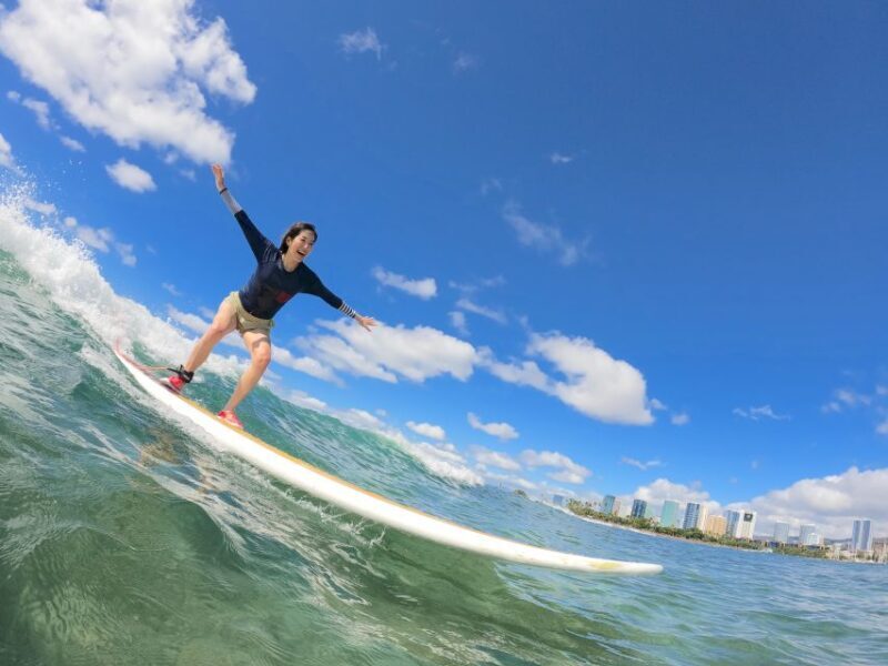 Oahu: Surfing Lessons for 2 People - The Instructor and Atmosphere
