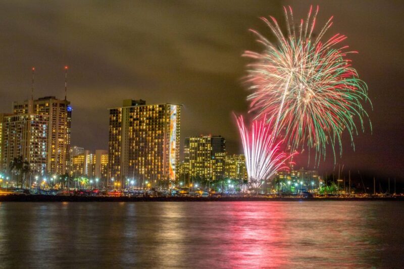 Oahu: Waikiki BYOB Friday Night Fireworks Cruise - An Authentic, Laid-Back Night on the Water
