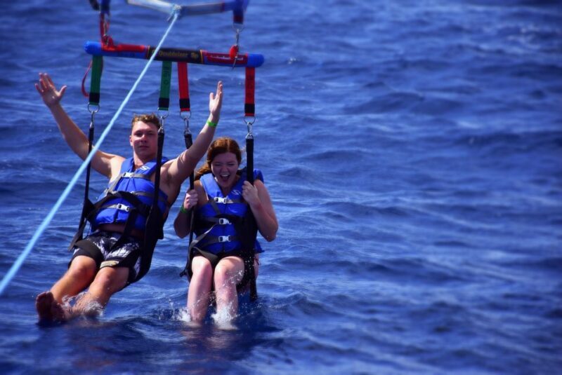Oahu: Waikiki Parasailing - Key Points