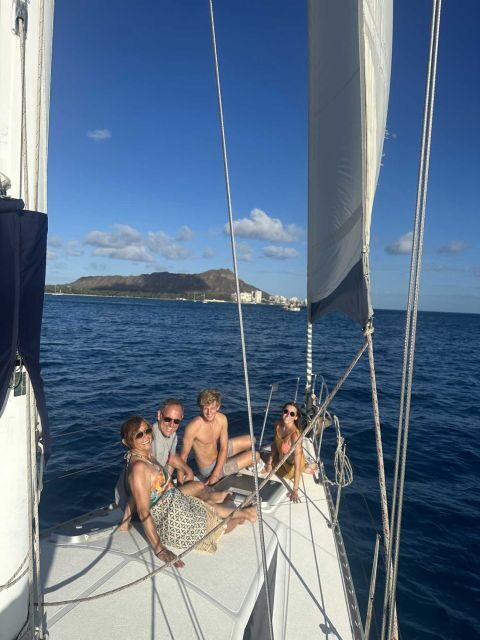 Oahu : Waikiki sailing turtle snorkeling in small groups - Who Would Love This Tour?