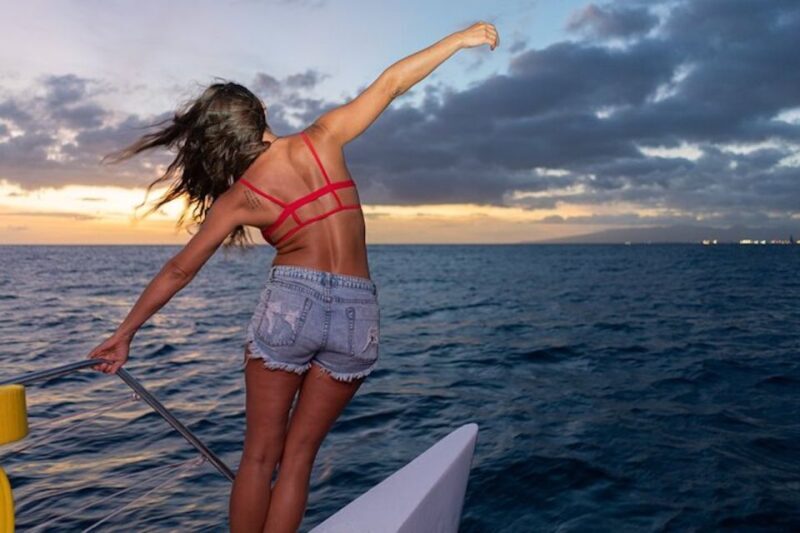Oahu: Waikiki Sunset Catamaran Sail and Swim - Price and Value: Is It Worth It?