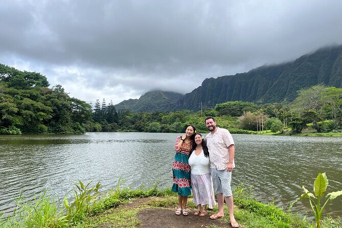 Oahu Waterfall Hike-Garden-Beach Road Trip, Waikiki to Lanikai - The Byodo-In Temple: A Slice of Japan in the Heart of Oahu