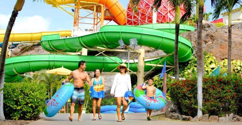 Oahu: Wet 'n' Wild Waterpark Ticket with Waikiki Transfer - A Detailed Look at Your Waterpark Adventure