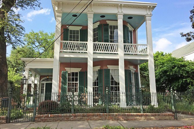 Oak Alley Plantation and 3-Hour New Orleans City/Cemetery Tour - FAQ