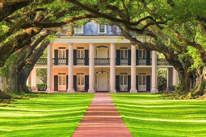 Oak Alley Plantation and NOLA Culture City Tour Combo - Transportation and Group Size