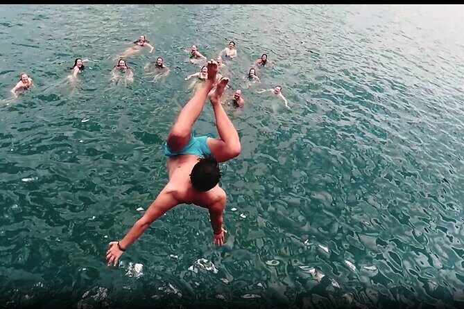 Oasis Bay Cruise 3-day Explore Halong Bay from Hanoi - A Detailed Look at the 3-Day Itinerary