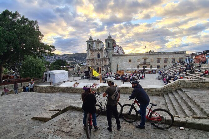 Oaxaca city bike ride - History & traditions - Group Dynamics and Practical Details