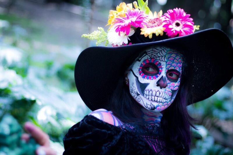 Oaxaca: Day of the Dead Evening Walking Tour with Dinner - Why the Dinner Matters