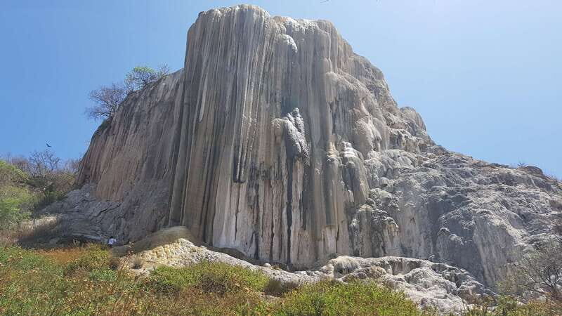 Oaxaca: Hierve el Agua Waterfalls Hiking Tour - Why This Tour Works for Travelers