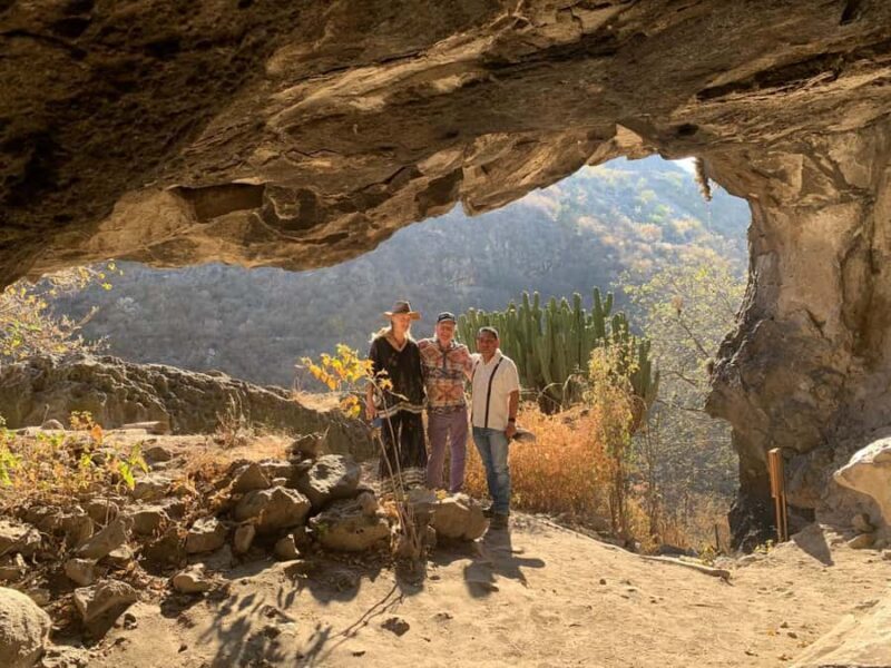 Oaxaca: Mitla Caves, Tlacolula Market, & Textile Tour - Key Points