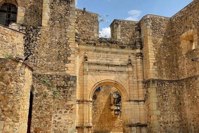 Oaxaca - Monte Alban, Alebrijes, Cuilapan & San Bartolo - Exploring Monte Albán