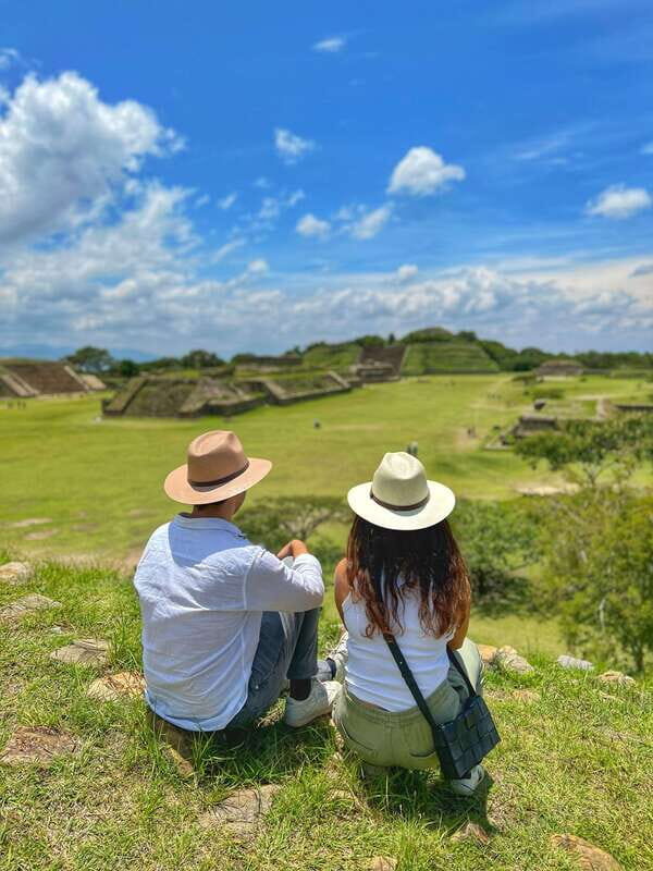 Oaxaca: Monte Albán, Hierve el agua, Mezcal and Teotitlán - Logistics: How It All Comes Together