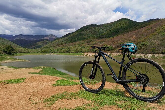 Oaxaca to Tule Tree Bike Tour - 6 hours - What makes the Oaxaca to Tule Tree Bike Tour stand out