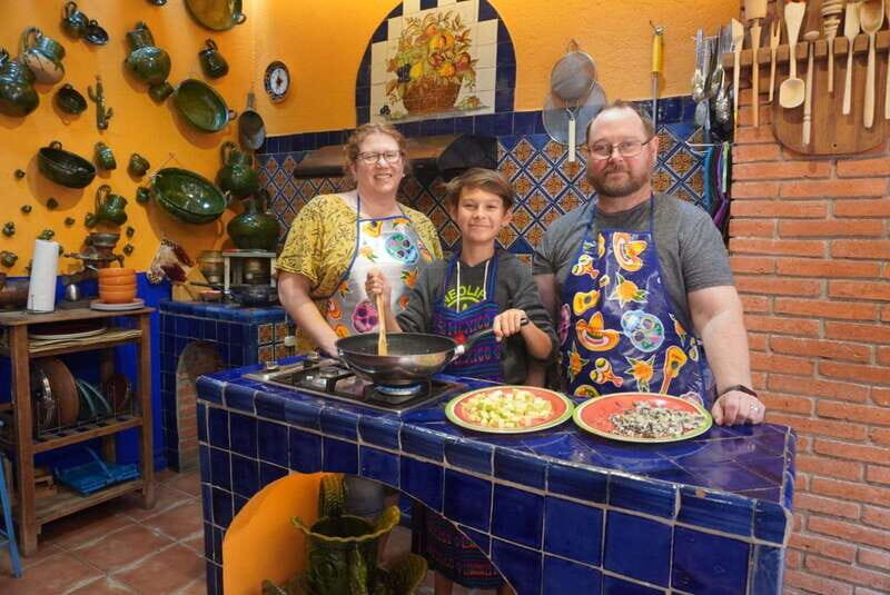 Oaxaca: Traditional Oaxacan Cooking Class with Market Visit - The Sum Up