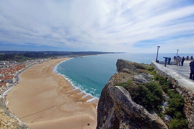 Óbidos - Nazaré - Mafra (National Palace of Mafra)Private tour from Lisbon - FAQ