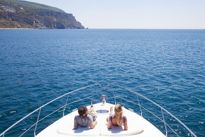 Ocean Bliss: Full Day Yacth Group Tour in Arrábida from Lisbon - What Makes This Yacht Tour Stand Out