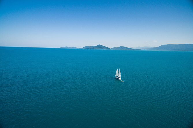 Ocean Free 25 guest Great Barrier Reef & visit Green Island Tour - The Sum Up