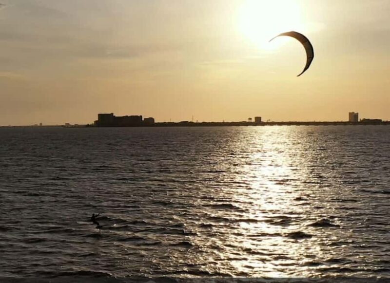 Ocean Springs: Kiteboarding Lesson - Key Points
