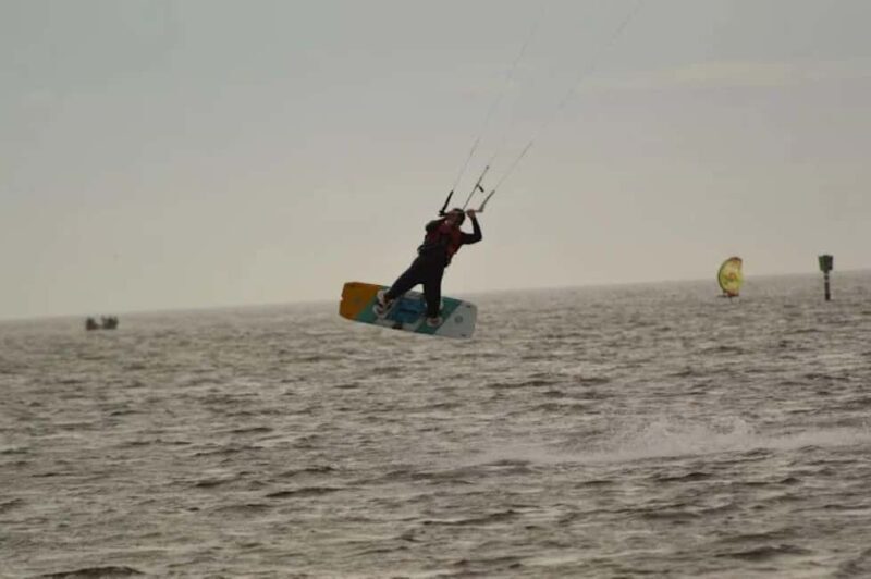 Ocean Springs: Kiteboarding Lesson - What the Experience Looks Like