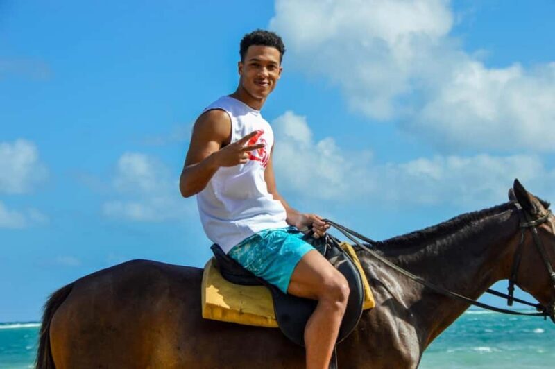 Ocho Rios: Blue Hole, White River Tubing, and Horseback Ride - What Makes This Tour Stand Out