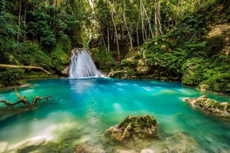 Ocho Rios: Blue Hole, White River Tubing, and Horseback Ride - Who Should Consider This Tour?