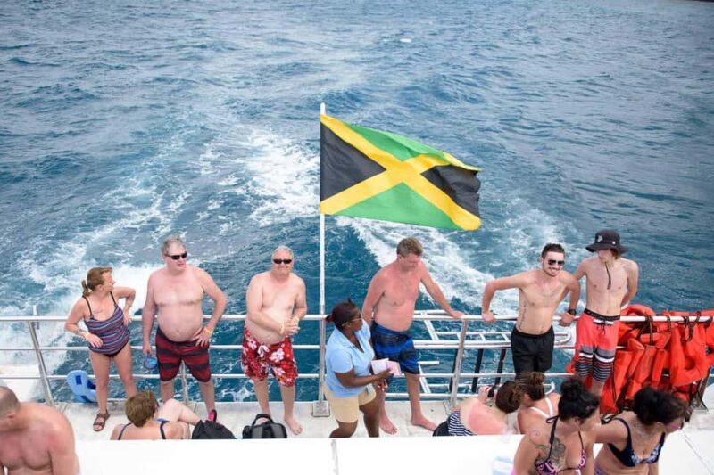 Ocho Rios Catamaran: Dunn's River, Snorkeling & Open Bar - Key Points