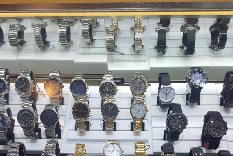 Ocho Rios: Duty-Free and Local Shopping Tour - The Balance: Pros and Cons