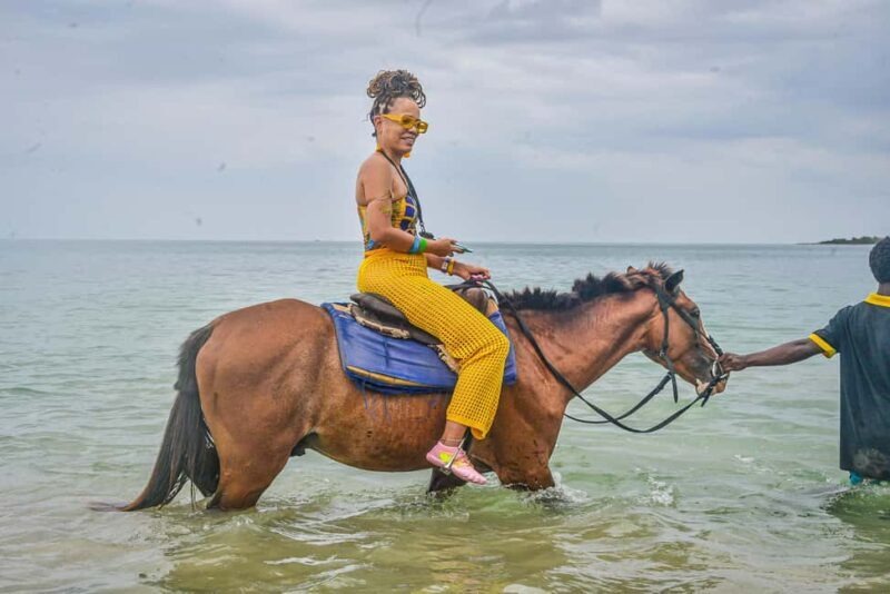 Ocho Rios: Horseback Ride and Bamboo Rafting Tour - A Detailed Breakdown of the Experience