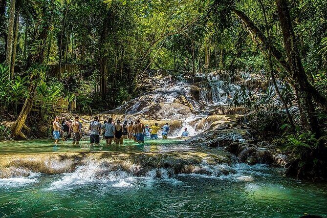 Ocho Rios Jamaica: Dunn's River Falls and River Tubing Combo Tour - Who Will Love This Tour?