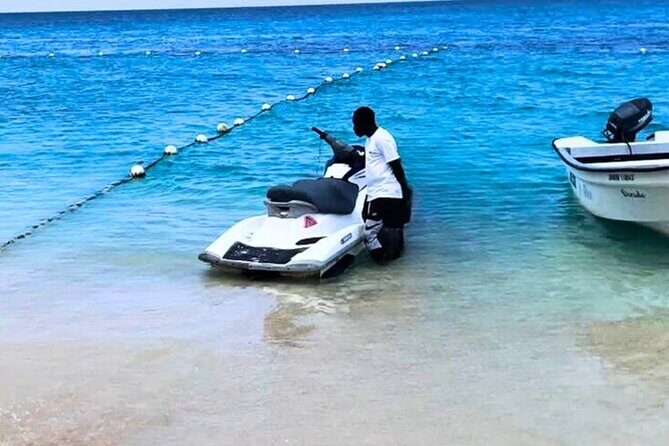 Ocho Rios Parasailing or Jet Skiing Adventure - The Sum Up