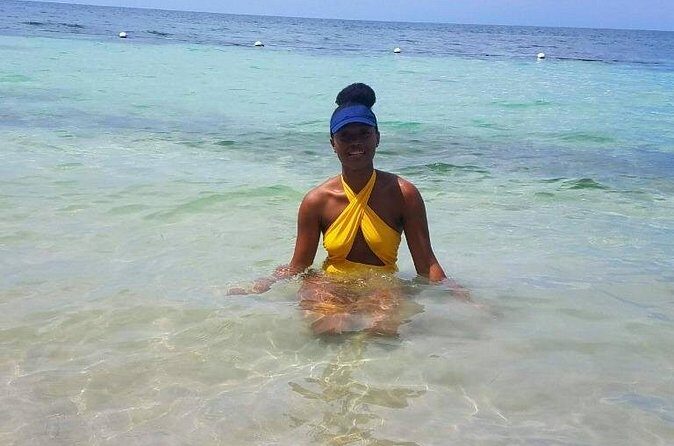 Ocho Rios Shore Excursion Bamboo Blu Beach and Shopping Tour - The Sum Up