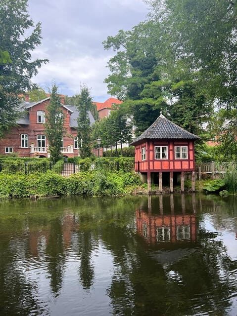 Odense: Guided tour guide in Spanish - An Introduction to Odense’s Unique Charm