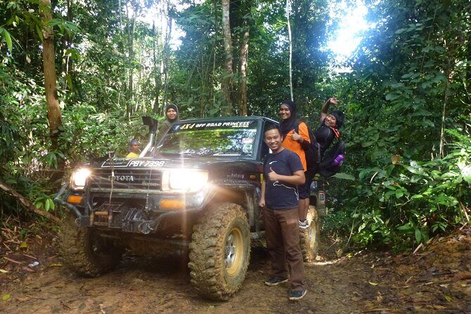Off-road, Exploration through rainforest Day Tour by 4X4 - Key Points