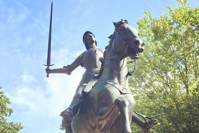 Off the Beaten Path: 16th Street and Adams Morgan Neighborhood Tour - Who Will Love This Tour?