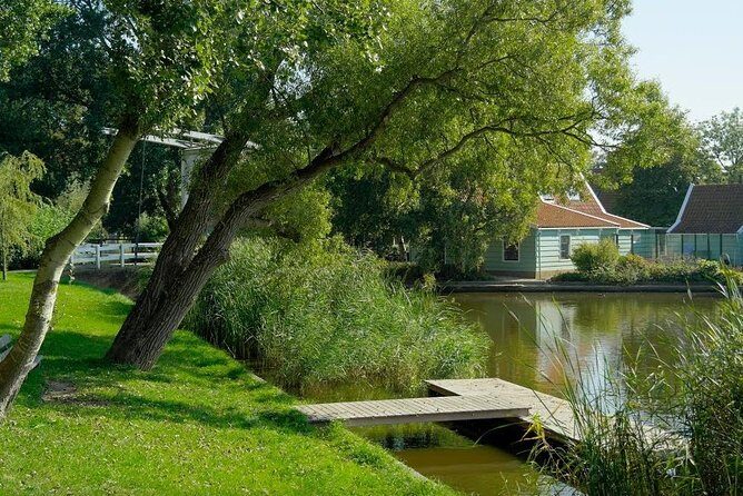 Off the beaten paths Dutch Country Side Private Tour in Jaguar - A Closer Look at the Itinerary